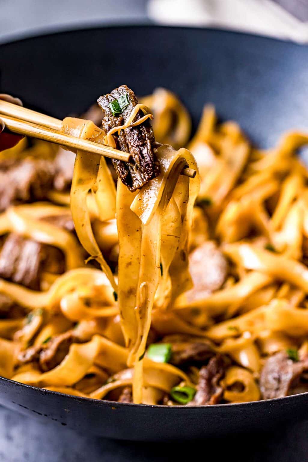 Cantonese Beef Chow Fun Noodles (Beef Ho Fun) - Went Here 8 This